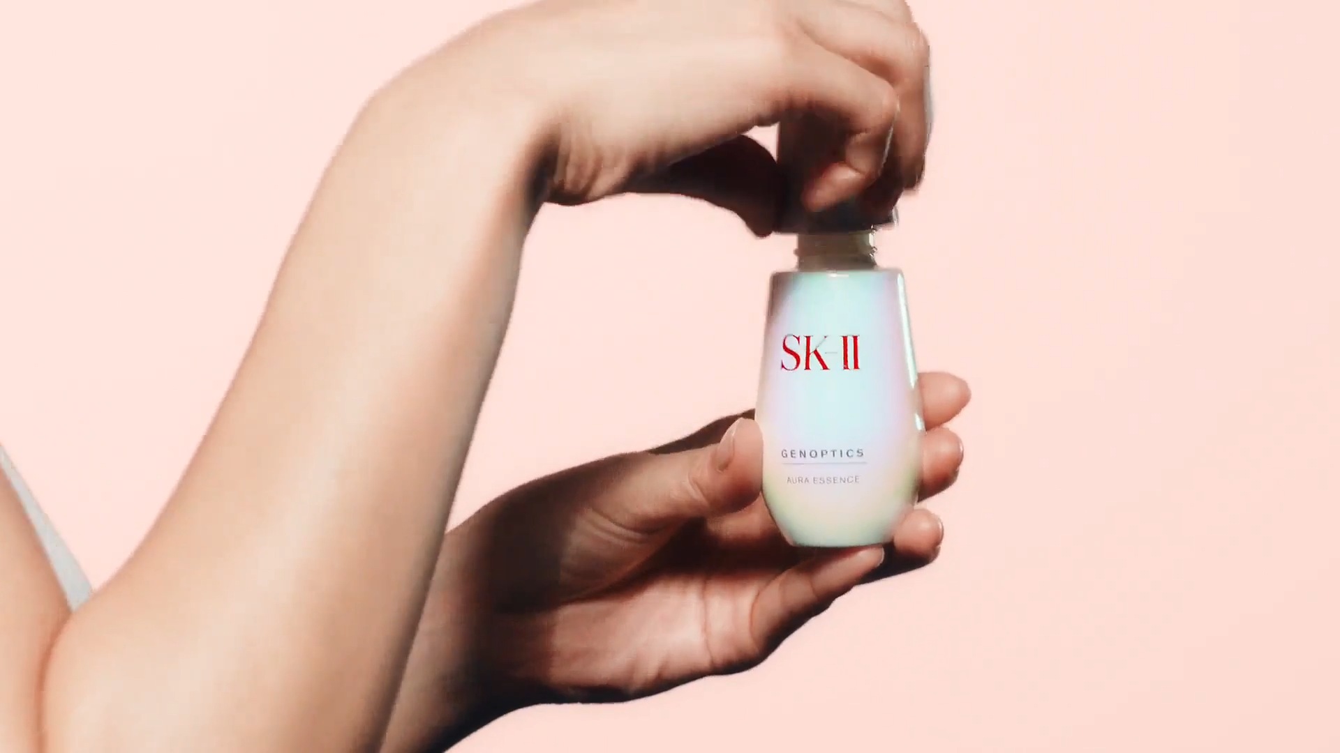 GenOptics Aura Essence Serum - SK-II | Sephora